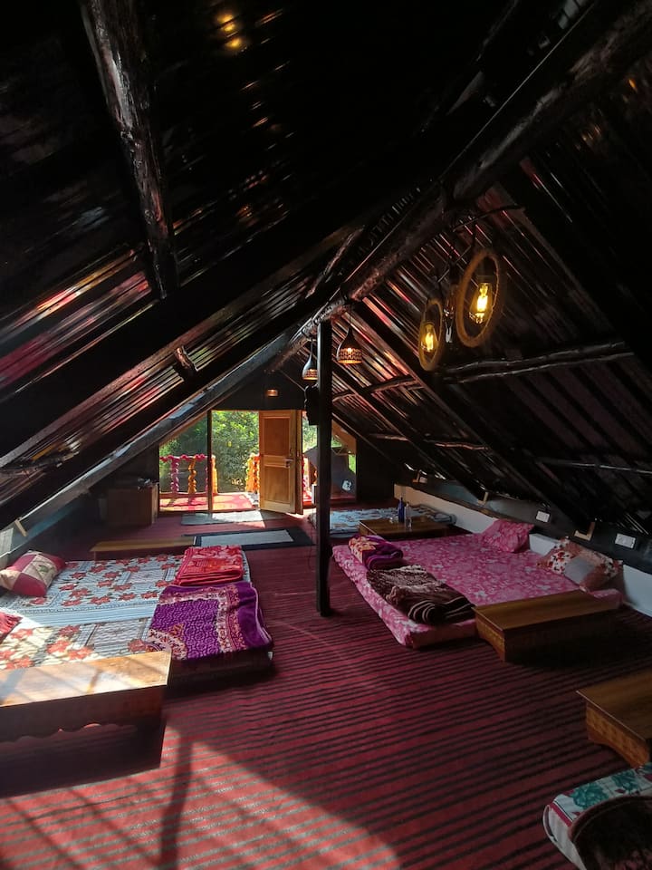Cosy Wooden Attic Near Kasol - Kasol