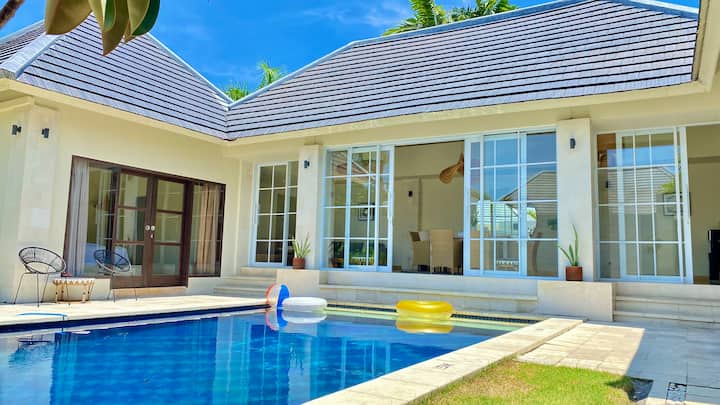 Big Villa2br!big Pool,in Heart Of Seminyak! - Kuta