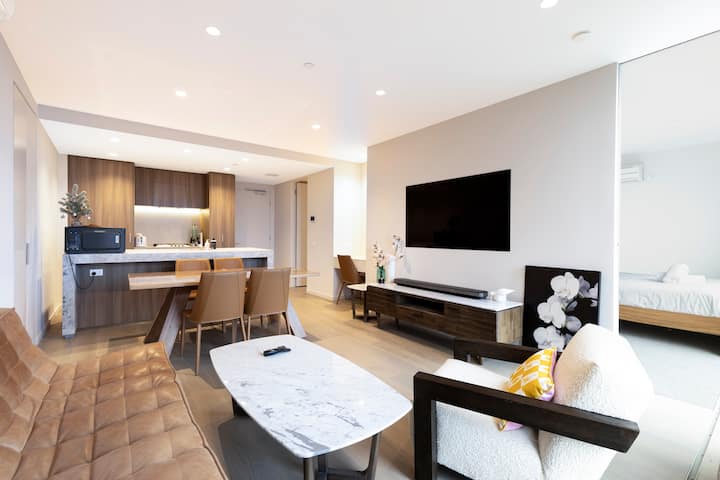 St Kilda 2bedroom Nice Apt Wparking + Outside Pool - Saint Kilda