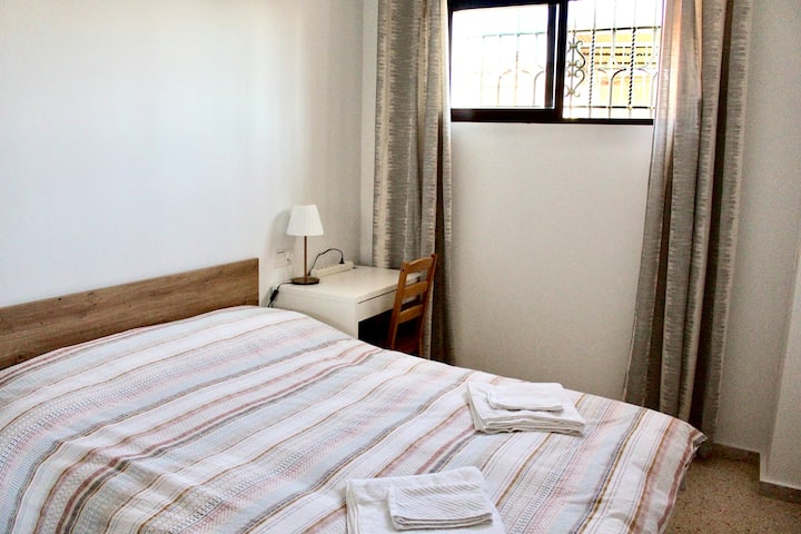 Matrimonial Double Room In Old Town Albaicin - Granada