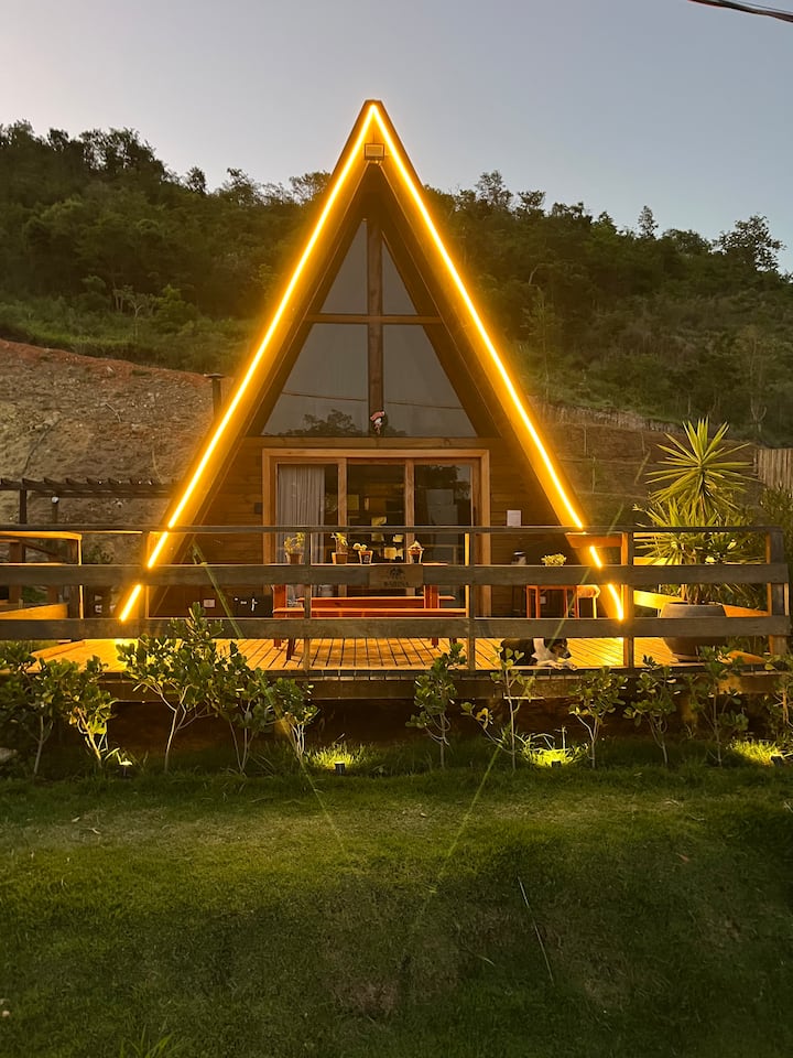 Chalé Da Colina Com Hidro, Churrasqueira E Lareira - Serra Negra