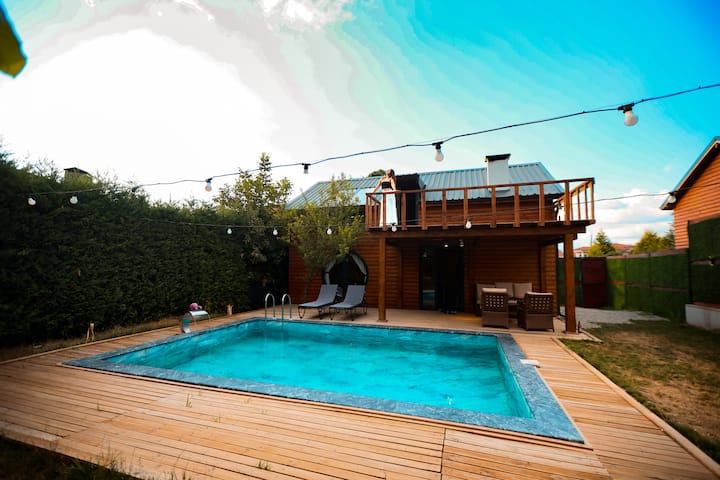 Isıtmalı Havuzlu Bungalow - Sapanca