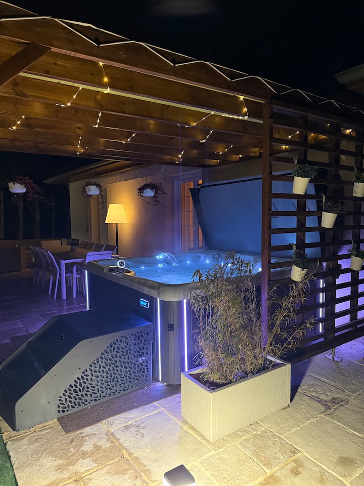 Maison 14pers • Jacuzzi 6p• Sauna• Cinéma• Braséro - Normandy