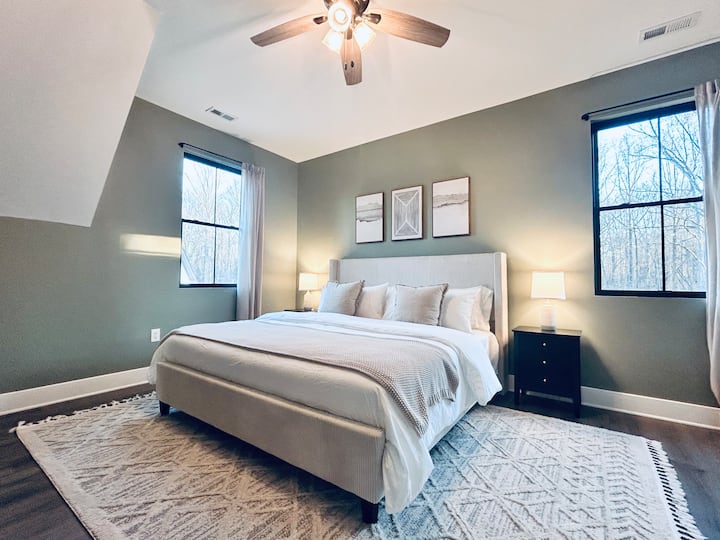 Guest House On Luxury Estate, Pets Welcome - Davidson, NC