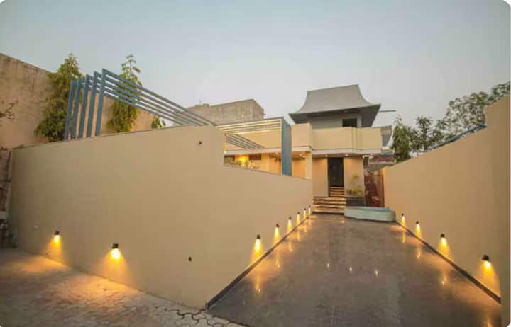 Julie Farms - Jaipur