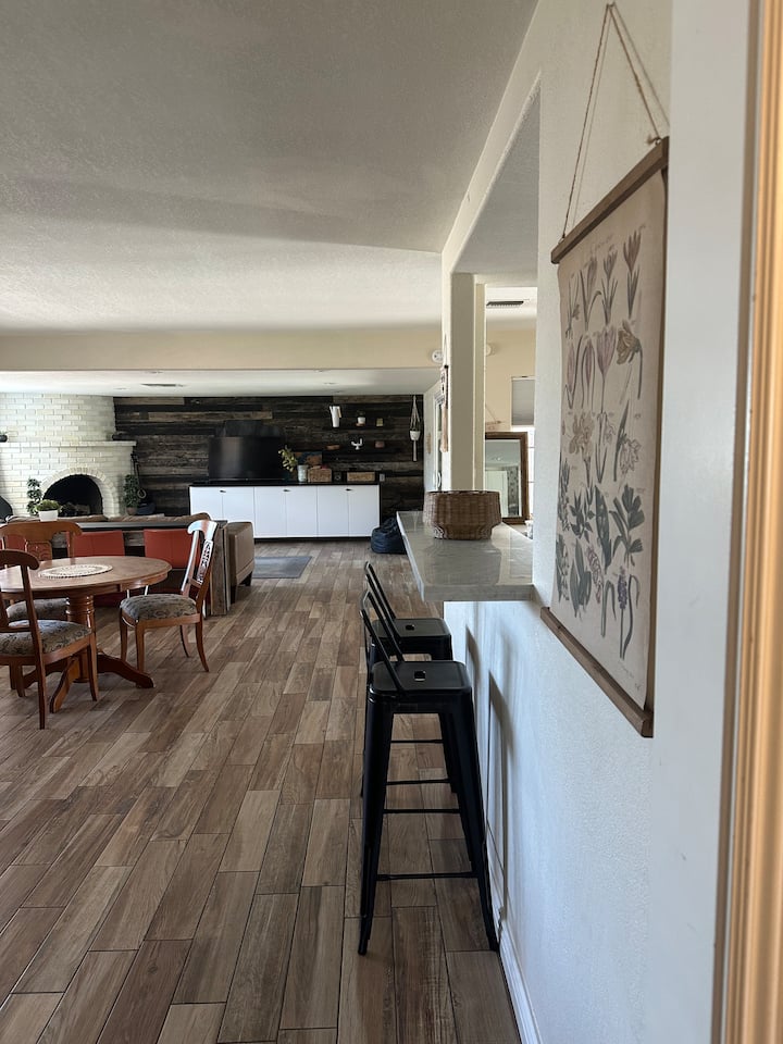 The Phoenix House - Phoenix, AZ