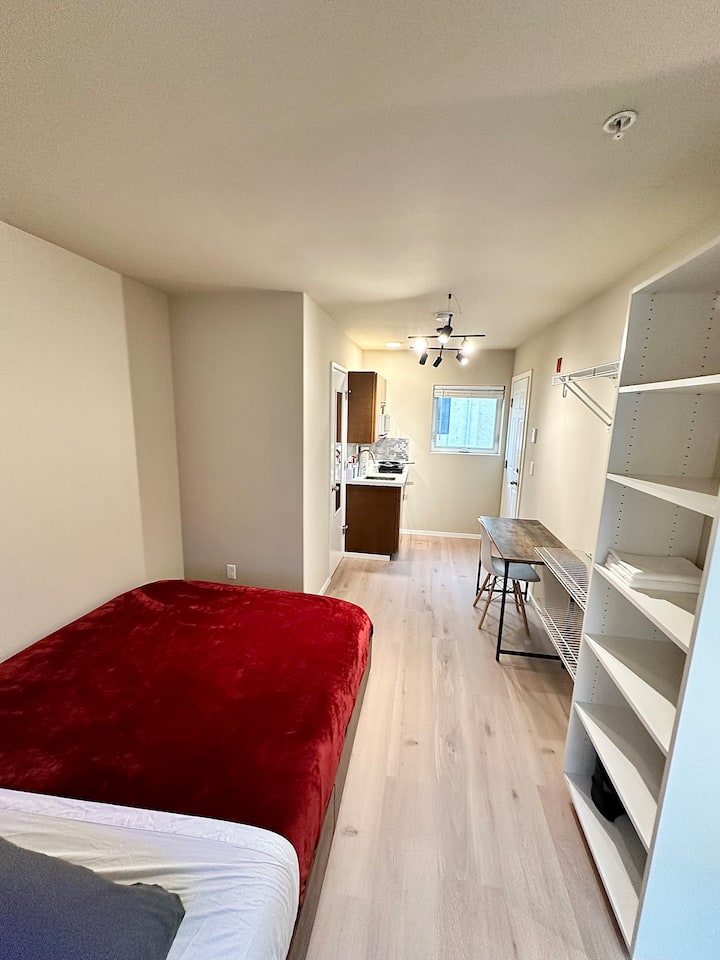 The Nest A Studio Apartment - Seattle, WA