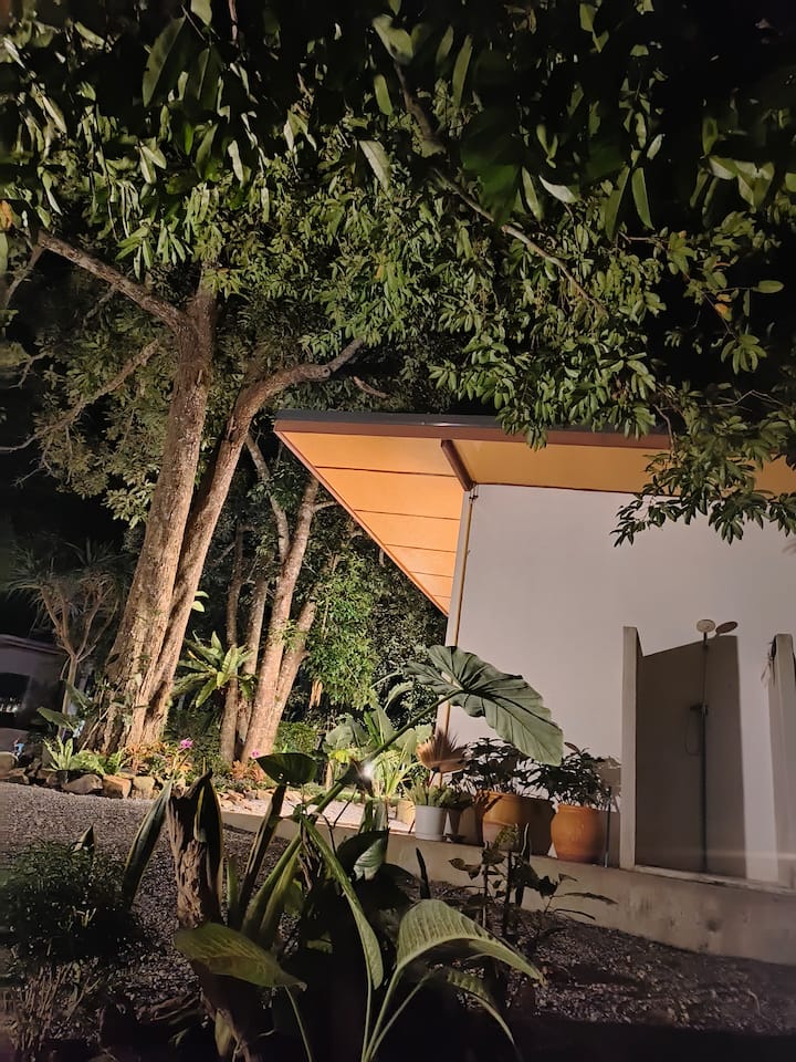 บ้านเล็กมีห้องครัว -ใกล้ธรรมชาติ A04 - Ko Lanta