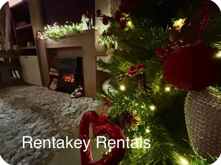 Cozy Corner, Shorefield, Pet Friendly, @Rentakey - United Kingdom