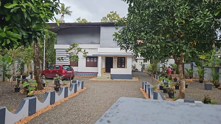 5-br-6-br Alappuzha Family Vacation Villa-layanila - Alappuzha