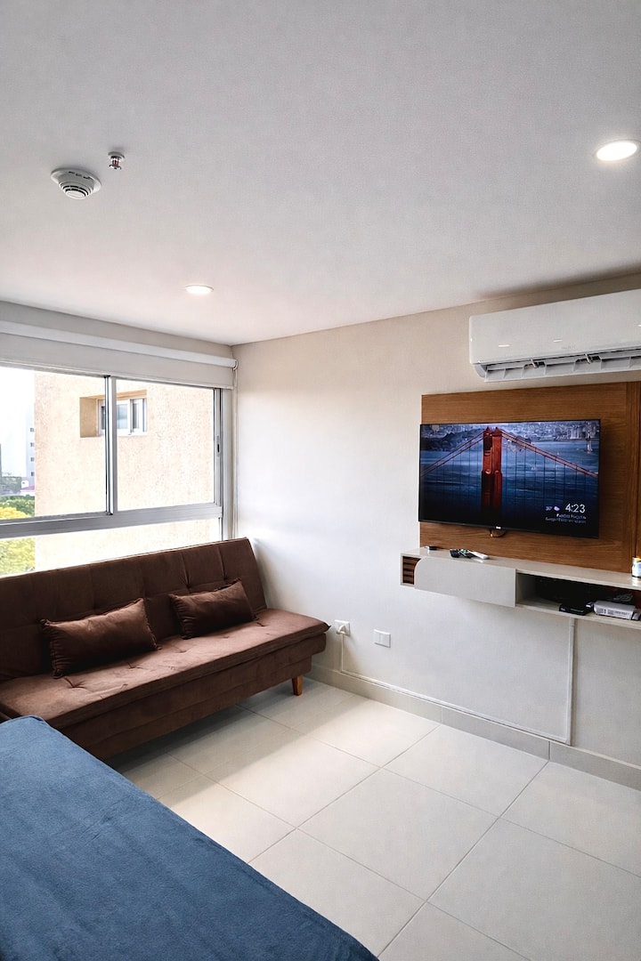 Modern Studio With Pool And Luxury Amenities - Asunción