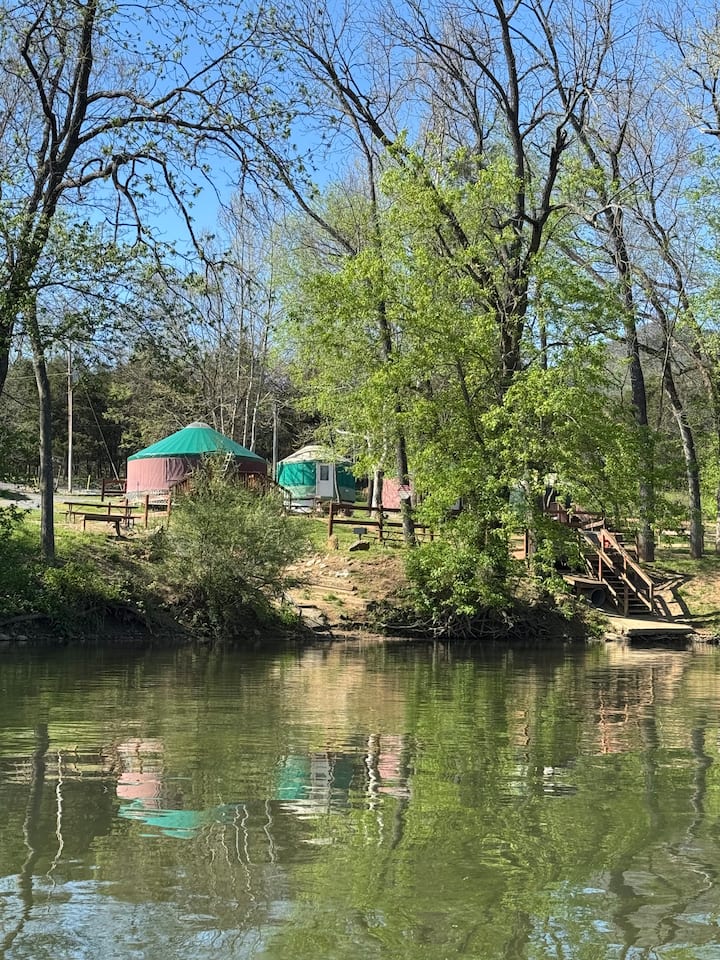 Tatanka Buffalo Yurt @ #1rock Tavern River Kamp - Luray, VA