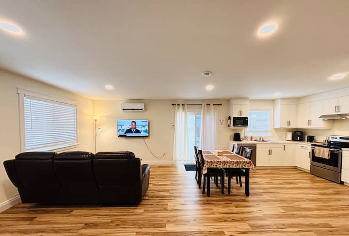 New Guesthouse In Charlottetown - Charlottetown