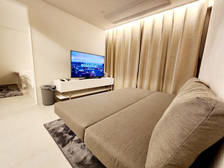 [장기숙박40%할인] #침대4개 #광안역3분  Jeannie's House - Busan