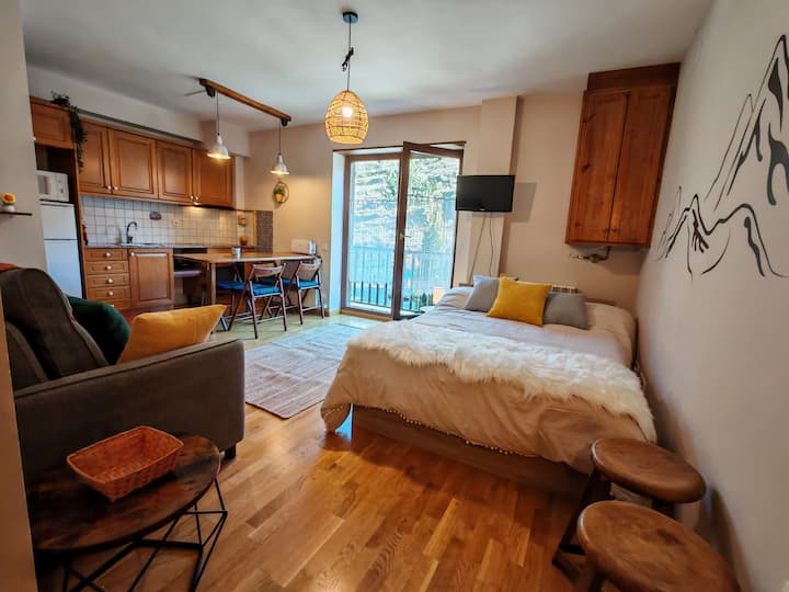 Tu Rincón Rústico Con Balcón Y Vistas - Erta 2 - Tahull