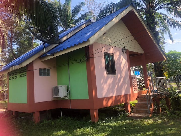 Nattida House V3 เดิน 1 นาทีถึงชายหาด - Krabi