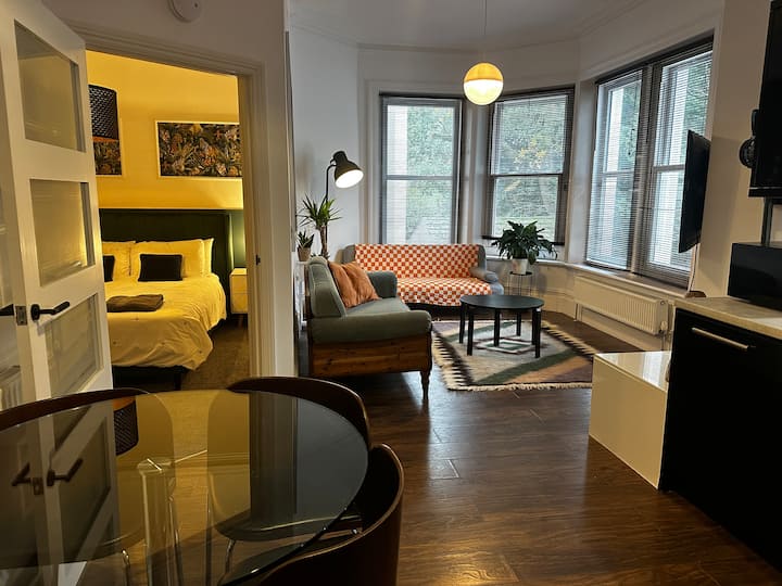 Central Apartment Nr Park & Town Centre Wifi/2 Bed - Bournemouth