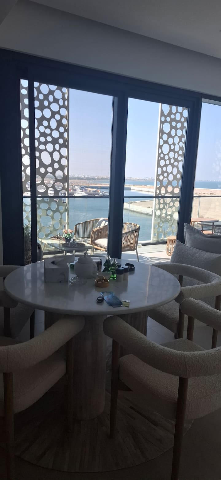 Almoaj ,Juman 2 Marina View,level 3 - Muscat