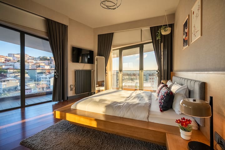 Best 2 Bedroom House In Taksim - Istambul