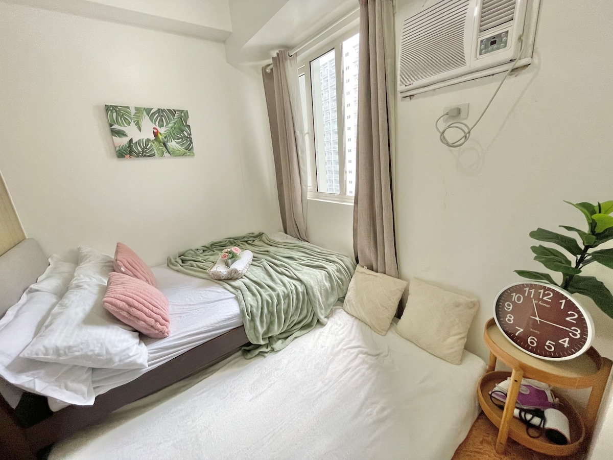 1088 Condotel Mall of Asia Airport Wi-Fi Netflix - Apartments for Rent ...