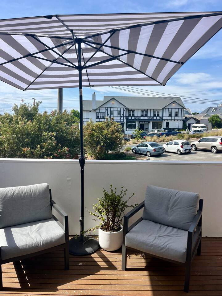 Portsea Beach Shack | Views, Location, Space! - Sorrento