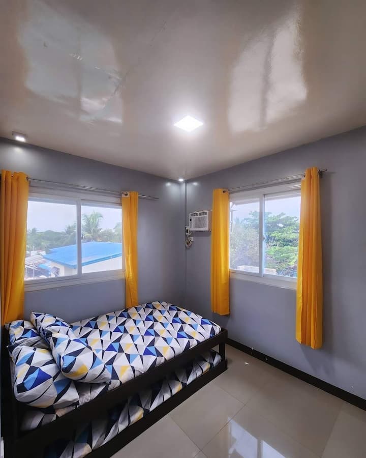 Beachfront House - San Fabian