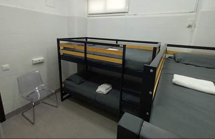 Habitación Céntrica Y Privada En Zona Bernabéu - Madrid