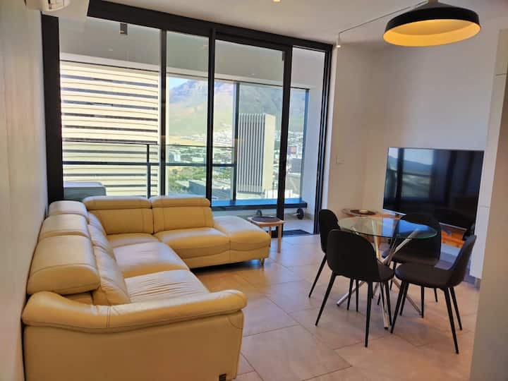 Luxury Apartment - The Rubik (Self-catering) - Cape Town