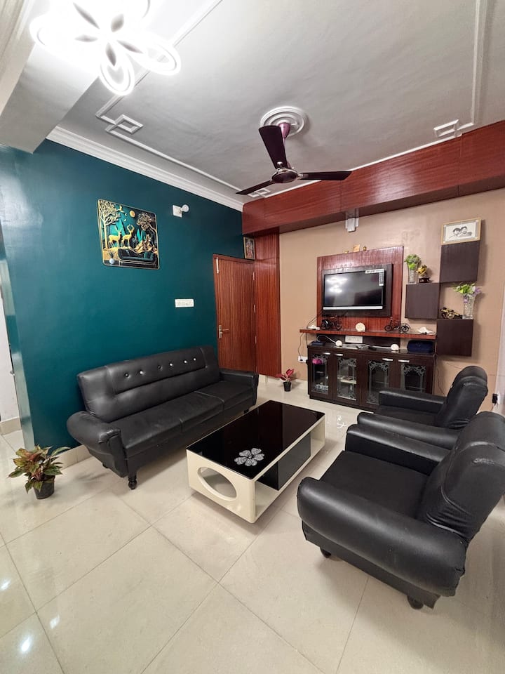 Jkmliving@jsr Two Bhk Service Apartment In Sonari - Jamshedpur