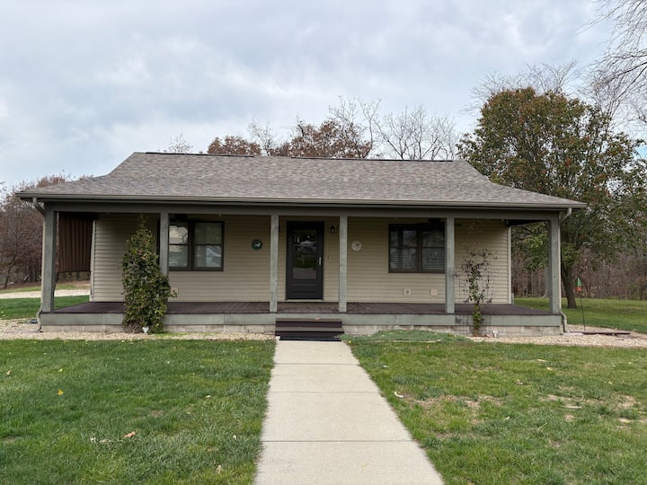 Coon Creek Cabin - Eagle Creek State Recreation Area, Findlay