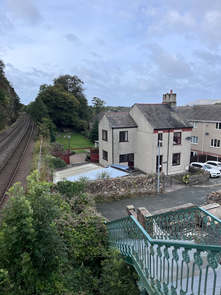 Crossing Keeper's Cottage - Conwy