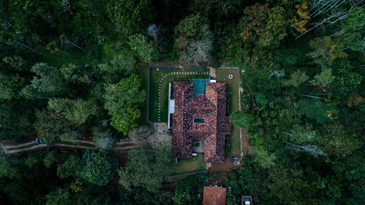 Aurora Boutique Pool Villa - Wayanad