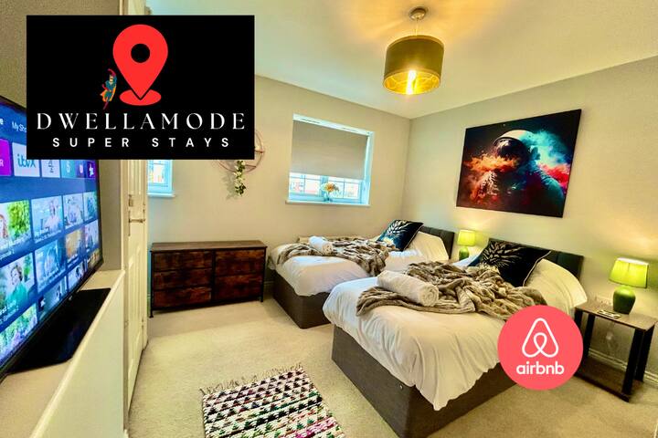 4 Bedroom House- Contractors, Crew, Group, Family - Colchester