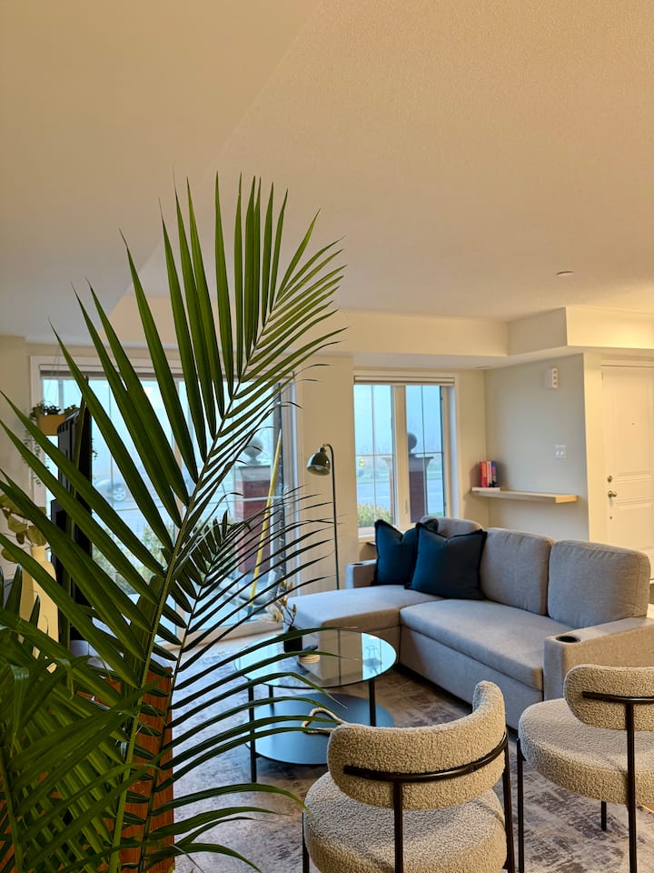 Oakville 2br: Central, Comfy & Close To Everything - Oakville