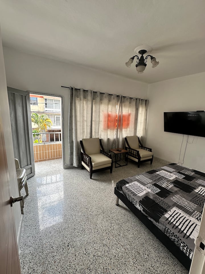 Tu Casa En Medellín, Cerca Al Estadio, La Floresta - Medellín