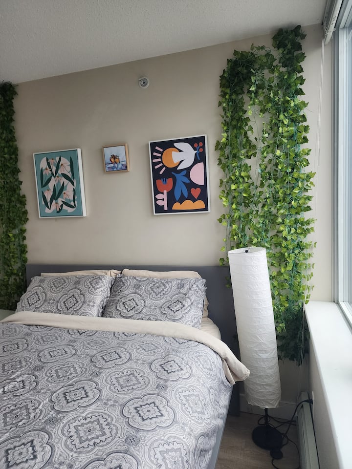 Modern Entire 1bhk Condo With Best View, Vancouver - Vancouver
