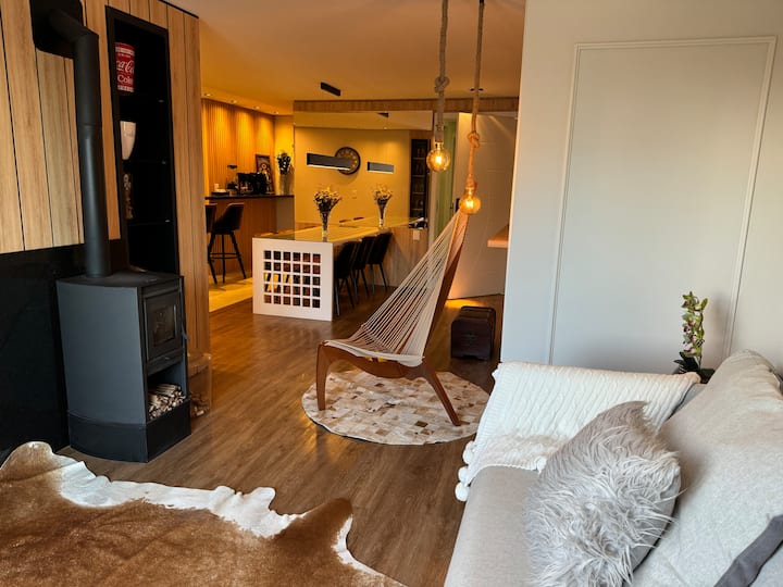 Linda Cobertura Com Vista Para A Roda Gigante - Gramado