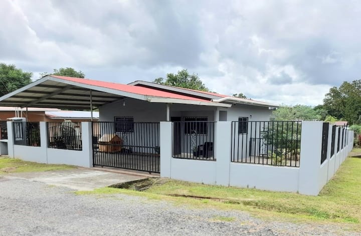 Casa Segura Y Acogedora - Panamá