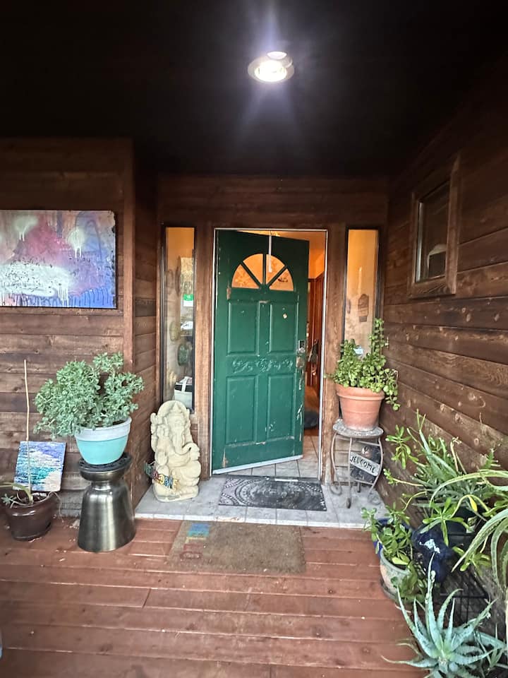 The Hamilton’s - Ukiah, CA
