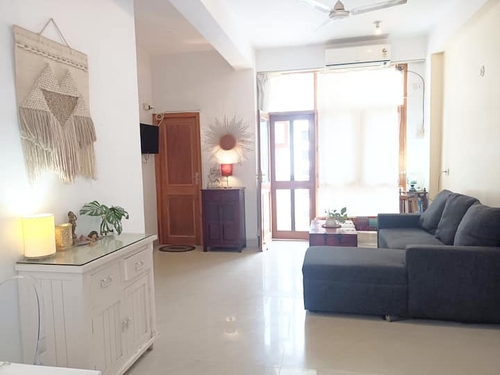 Ganga Bliss Apartment Near Luxman Jhula - Rishikesh