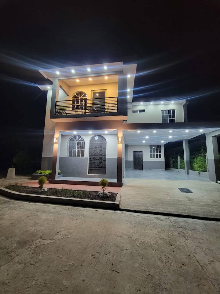 El Amanecer - El Salvador