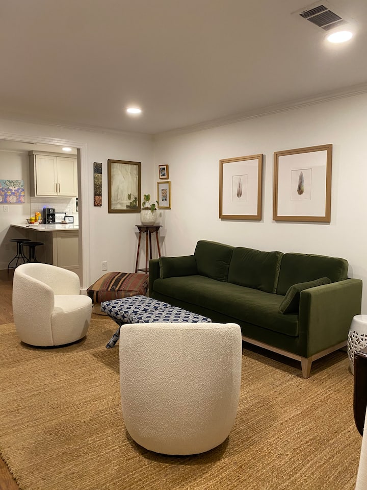 *Charming On Chickasaw* - Book For 2026 Football! - Oxford, MS