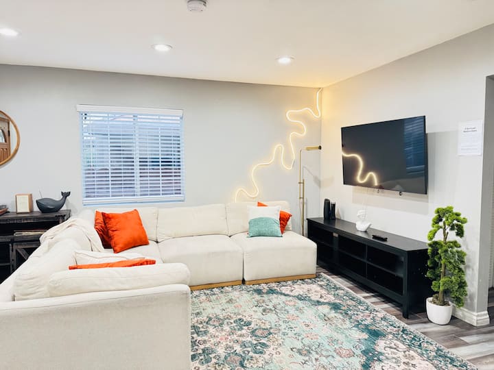 Modern & Cozy 3br 2bath Home - Loma Linda, CA
