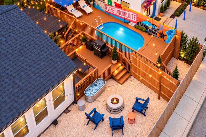 Hot Tub & Sauna | Near Noda Venetian Retreat - Charlotte, NC