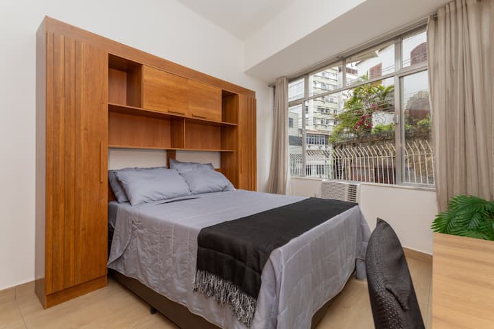 Apartamento 100 Metros Da Praia De Copacabana Rj - Rio de Janeiro