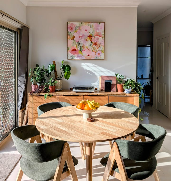 Sunny Home Away From Home - Clayton - Forest Hill