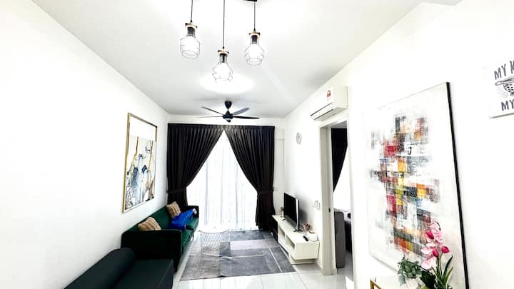 Skytrees Bukit Indah Aeon 2bed Aircond Netflix - Skudai