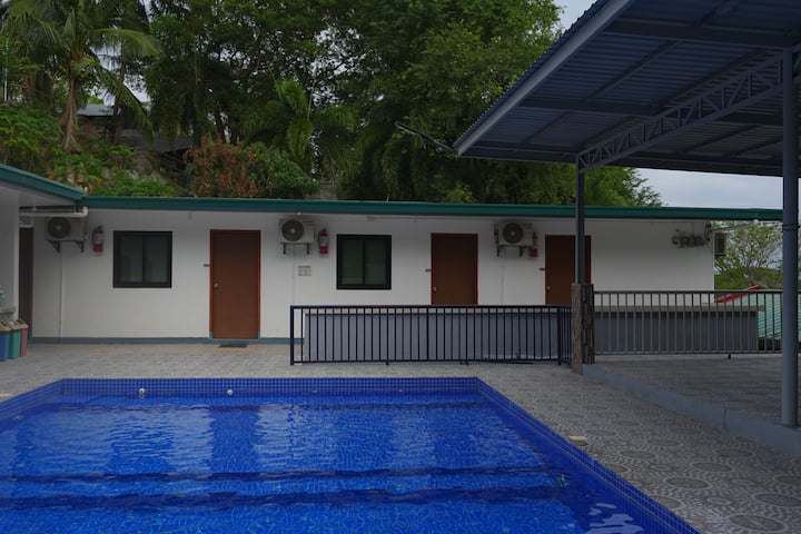 Tropical Cabin | Pool Access | 5-min Walk To Beach - Laiya