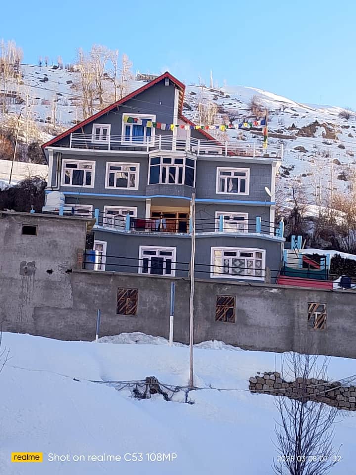 Sukoon- A Lahauli Treat
4bhk - Lahaul And Spiti