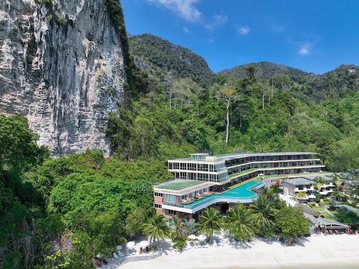 Phi Phi  Luxury Sea View Double Room Breakfast 5 - Ko Phi Phi Don